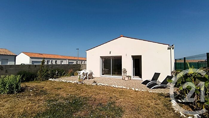 Semussac : Maison 3 pièces à louer
