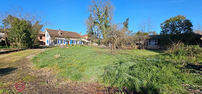 Maison à vendre - Artigat - 12 pièces - 6 chambres