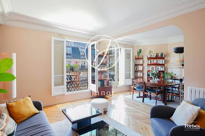 Appartement 4 pièces à Paris 10ème, Canal Saint-Martin, Jemmapes, à vendre