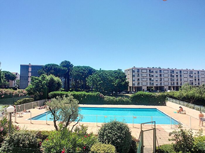 Appartement 1 pièce à Fréjus, La Tour de Mare, à louer