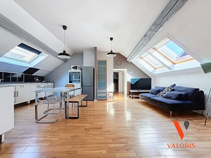 Voiron, Centre-ville, Gare : Appartement 3 pièces à louer
