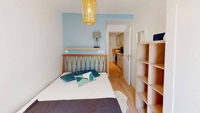 Appartement à louer - Saint Clément-Jardin des Plantes-Grammont, Rouen - 1 pièce