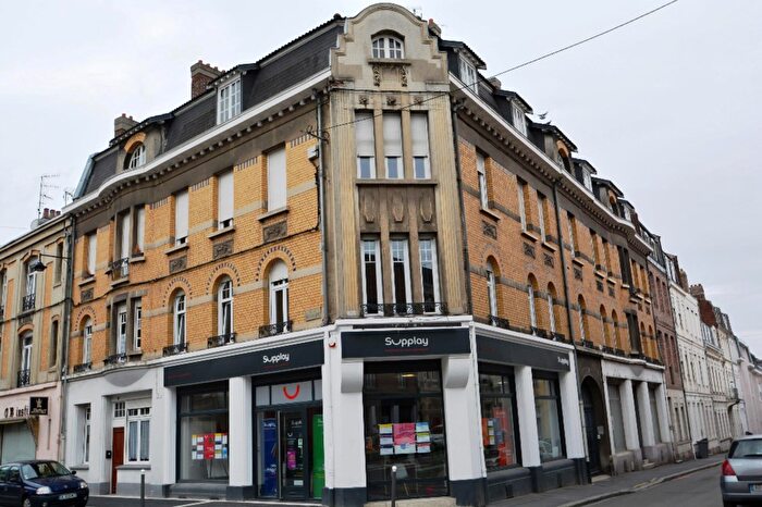 Appartement 4 pièces à Cambrai, Centre-Ville, Gare, à louer