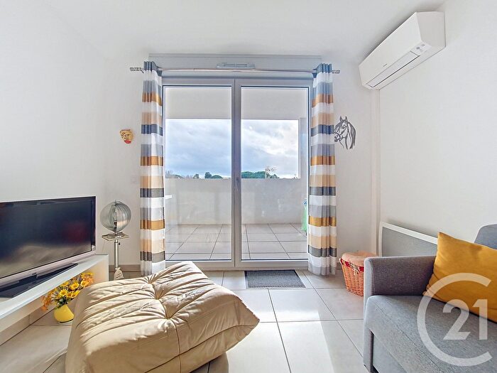 Appartement à vendre - Aigues-Mortes - 2 pièces - 1 chambre