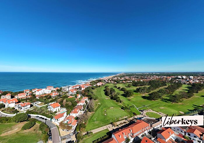 Appartement à vendre - Biarritz, Saint-Charles, Phare, Larochefoucauld - 1 pièce