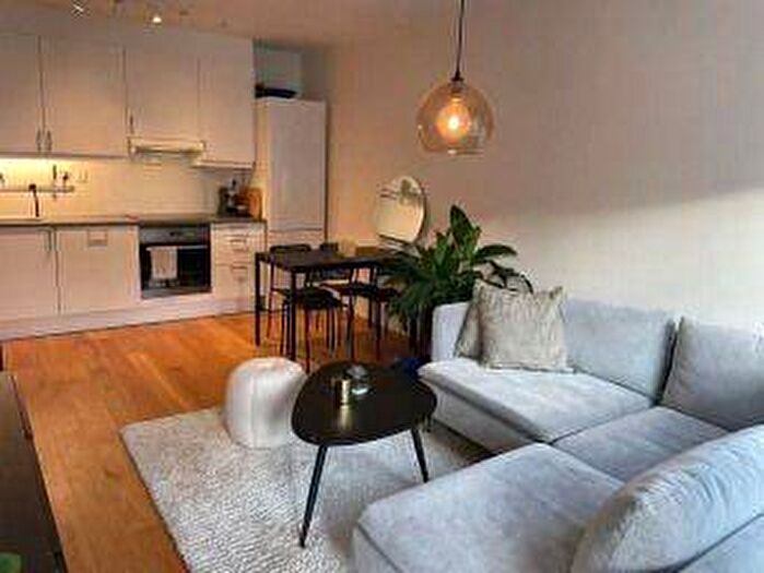 Appartement à louer - Lyon ème arrondissement - 2 pièces - 1 chambre