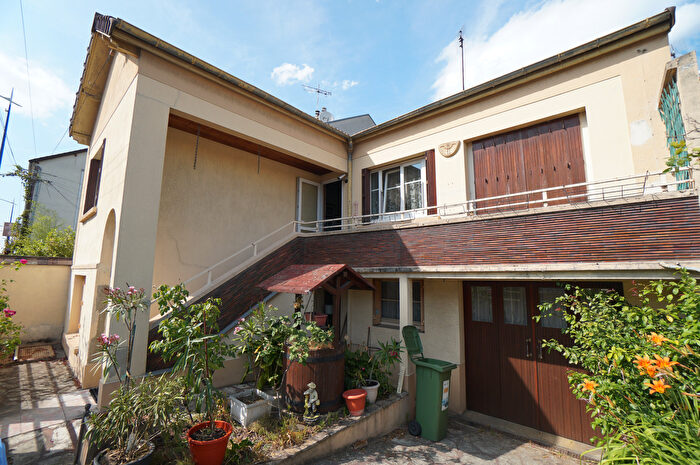 Maison à vendre - Drancy, La Mare - 6 pièces - 5 chambres