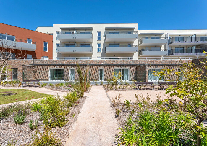 Appartement à vendre - Roquebrune-sur-Argens, La Bouverie - 2 pièces - 1 chambre