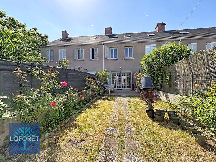 Évry, Les Pyramides - Maison 4 pièces à vendre