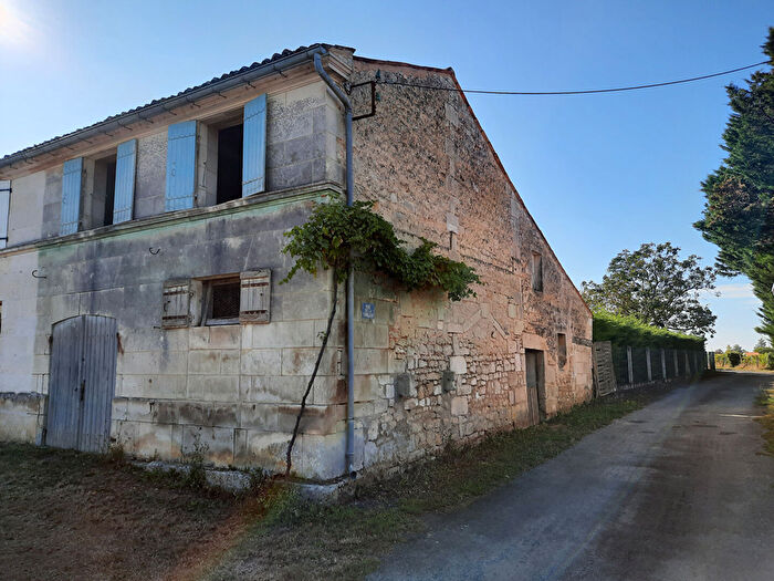 Maison à vendre - Tesson - 3 pièces