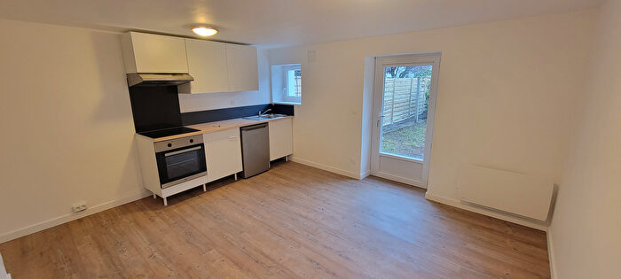 Appartement à louer - Brive-la-Gaillarde, Chapélies, Garenne Verte, Lacan, Migoule - 2 pièces - 1 chambre