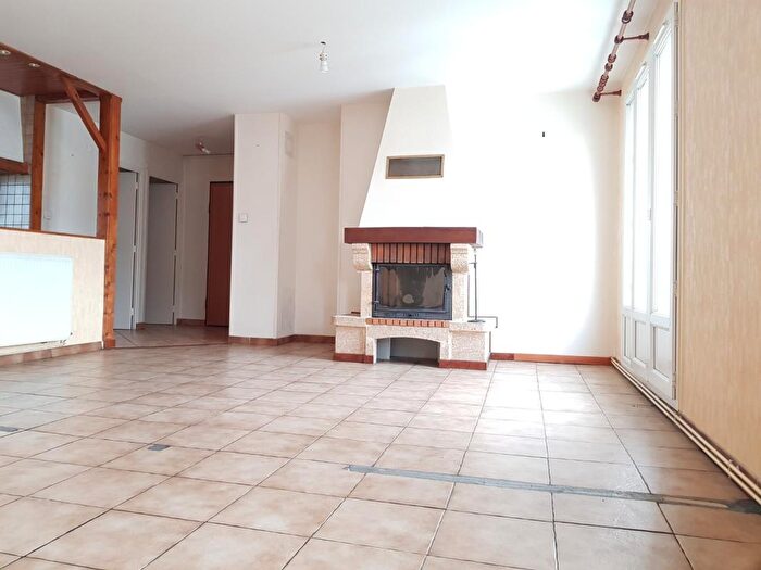Appartement 3 pièces à louer à Saint-Martin-d'Hères, Teyssere