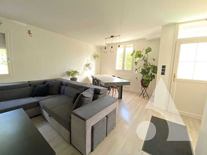 Maison à vendre - Vauciennes - 5 pièces - 3 chambres