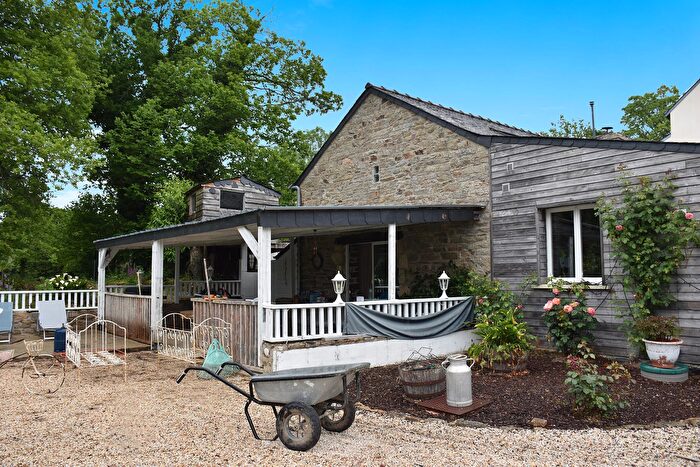 Mellac - Maison 6 pièces à vendre