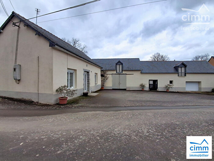 Maison à vendre - Noyal-Châtillon-sur-Seiche - 6 pièces - 4 chambres