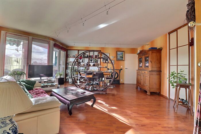 Appartement à vendre - Chamalières, Hauteurs de Chamalières, Les Savarounes - 4 pièces - 3 chambres