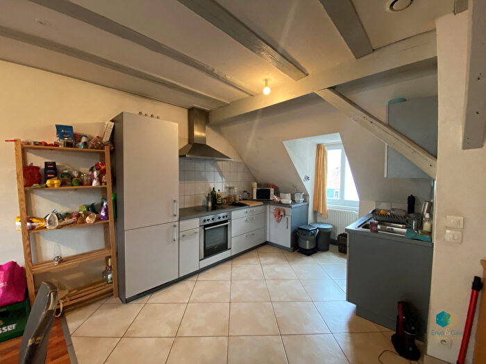 Appartement à louer - Strasbourg, Gare - 1 pièce - 1 chambre