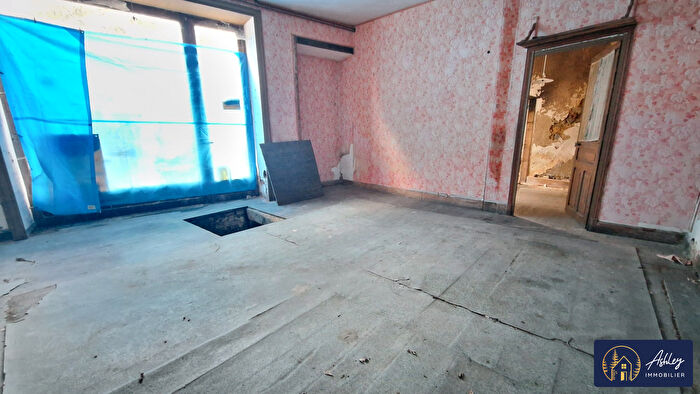 Neuvic - Maison 6 pièces à vendre