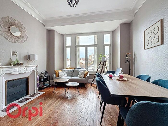 Appartement à louer - Poincaré-Foch-Anatole France, Nancy - 4 pièces - 3 chambres