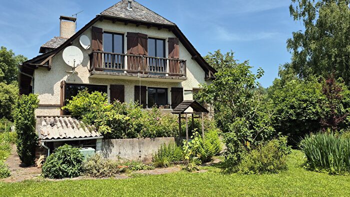 Maison à vendre - Espalion - 7 pièces - 6 chambres