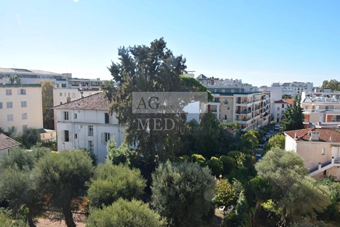 Appartement à vendre - Antibes, Juan-les-Pins, Le Cap - 1 pièce