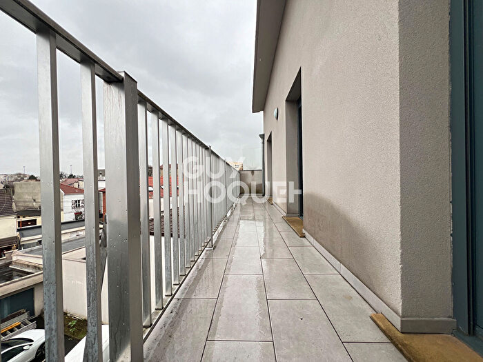 Appartement à louer - Stains, Le Vieux Stains - 2 pièces - 1 chambre