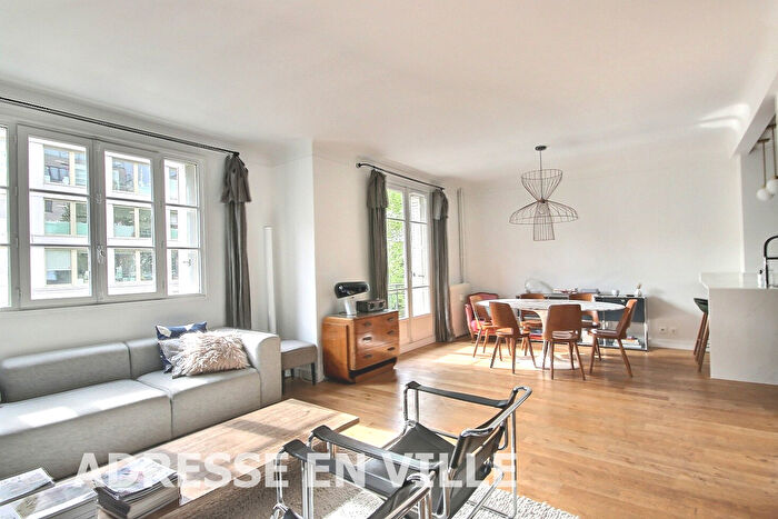 Appartement 4 pièces à Levallois-Perret, Centre-ville, à vendre