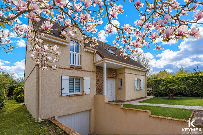 Maison 6 pièces à Groslay, à vendre