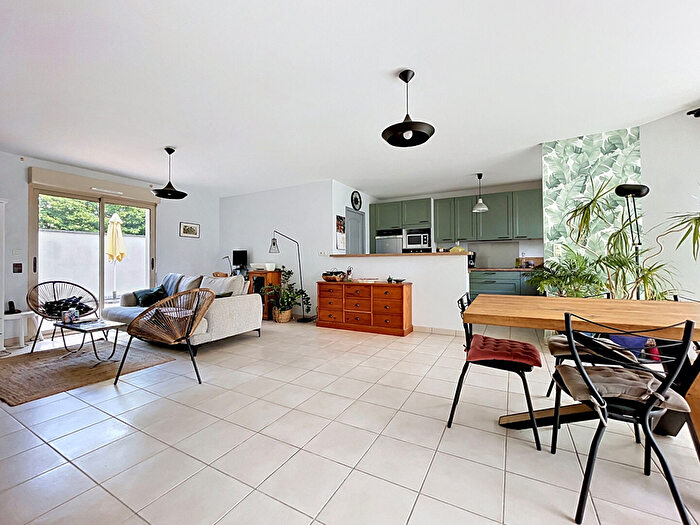 Maison 5 pièces à Corné, à vendre