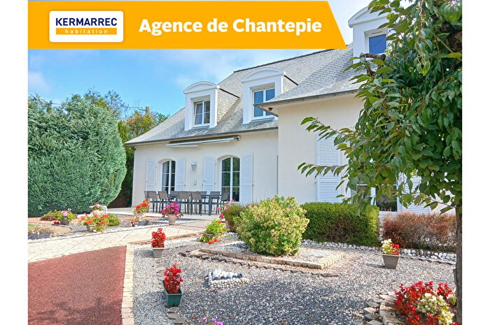 Maison à vendre - Domloup - 7 pièces - 6 chambres