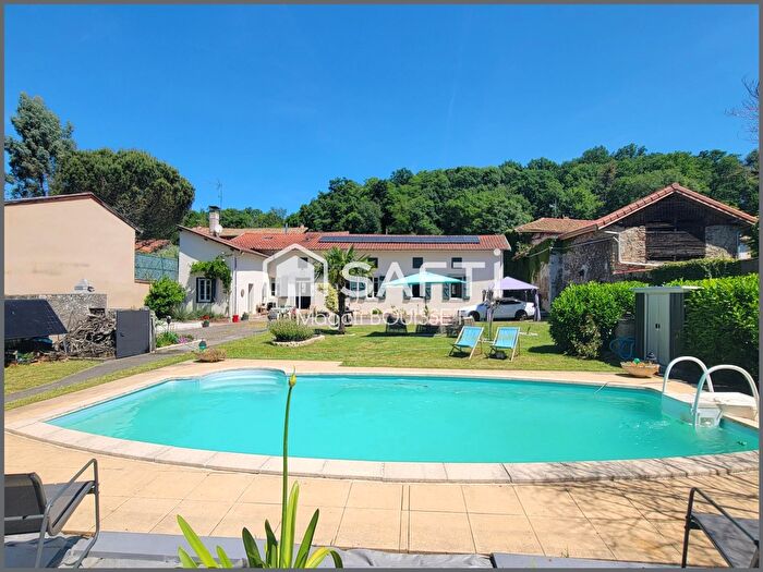 Villeneuve-de-Rivière : Maison 4 pièces à vendre