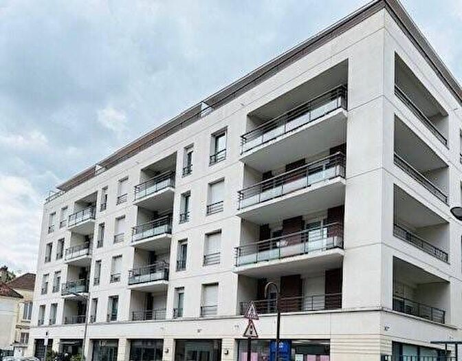 Appartement à louer - Ancien Centre Ville, Ermont - 3 pièces - 2 chambres