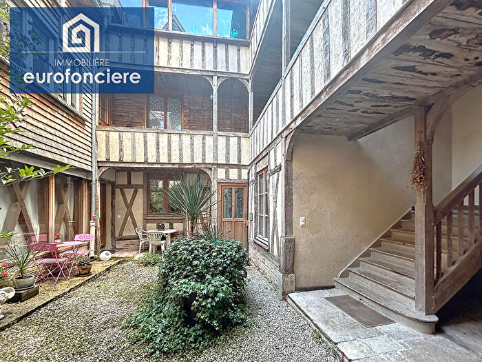 Troyes, Cathédrale : Appartement 4 pièces à vendre