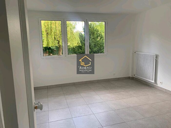 Appartement à louer - Villiers-sur-Marne - 3 pièces - 2 chambres