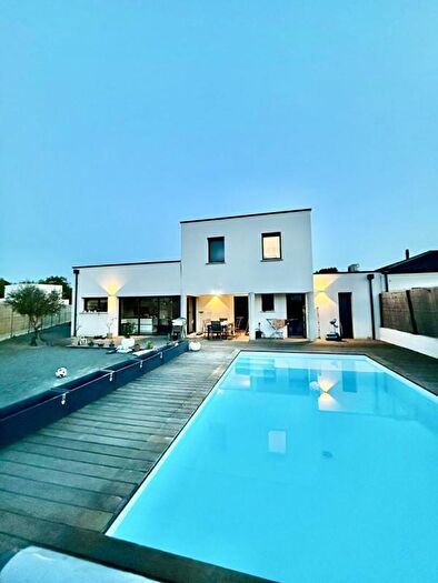 Maison à vendre - Cholet, Val de Moine - 8 pièces - 4 chambres