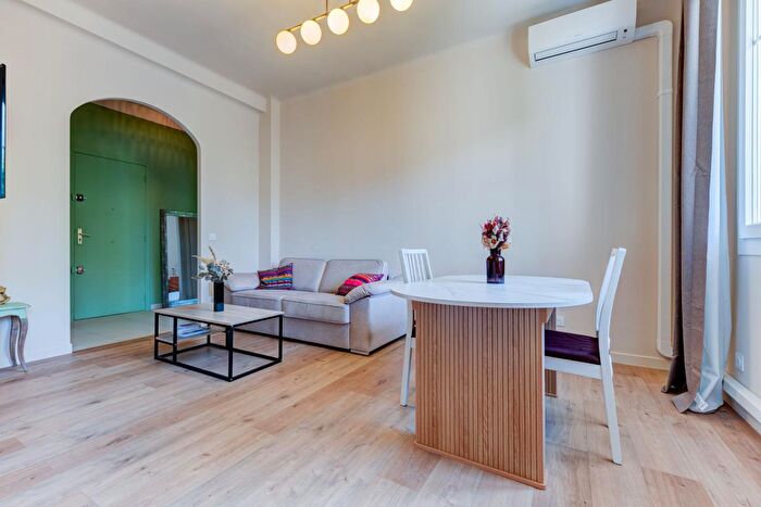 Appartement 3 pièces à vendre à Nice, Poètes