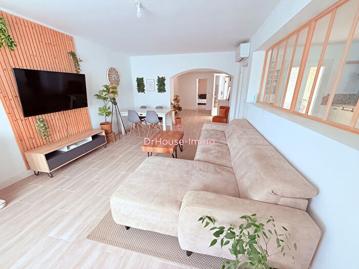 Maison à vendre - Saint-Laurent-Médoc - 5 pièces - 3 chambres