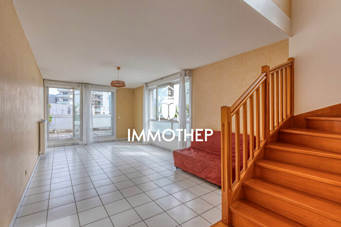 Appartement à vendre - Grenoble, Village Olympique - 4 pièces - 3 chambres
