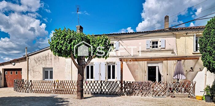 Maison 5 pièces à vendre à Sainte-Sévère