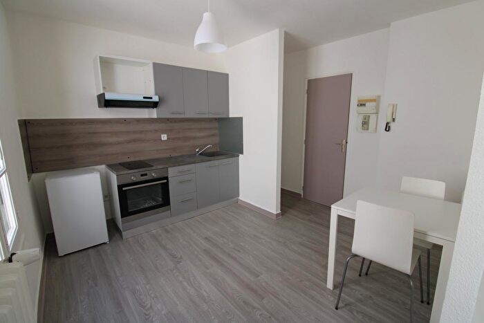 Appartement 1 pièce à Le Puy-en-Velay, Centre-ville, à louer