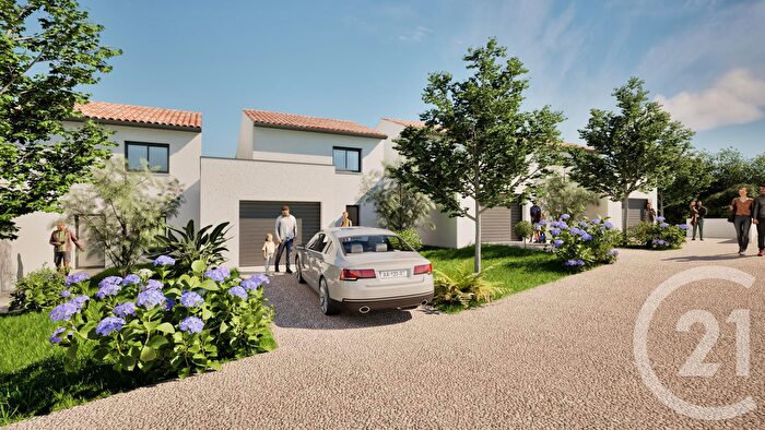 Maison à vendre - LIsle-Jourdain - 4 pièces - 3 chambres