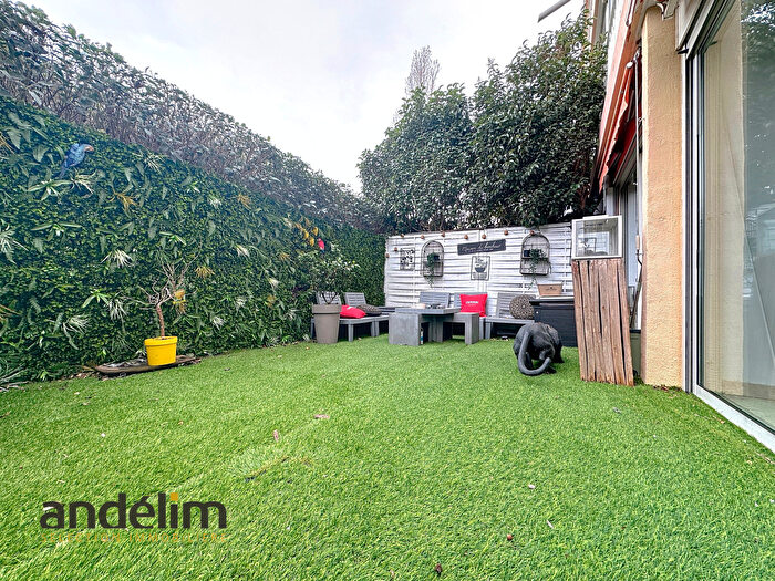 Appartement à vendre - Fréjus, Fréjus Plage - 3 pièces - 2 chambres