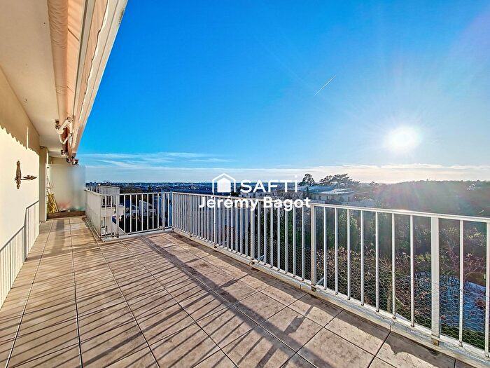 Appartement à vendre - Tours, Saint-Symphorien - 6 pièces - 5 chambres