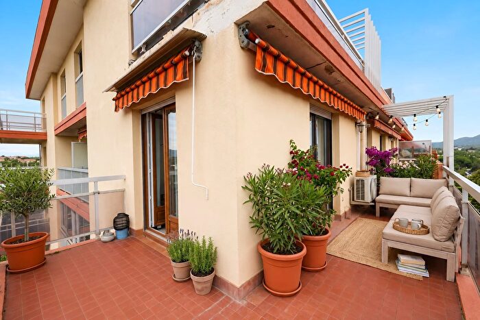 Appartement 4 pièces à vendre - Fréjus, Centre-ville