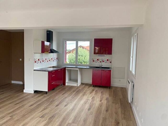 Appartement 4 pièces à louer - Mours-Saint-Eusèbe