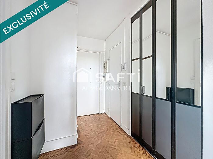 Appartement à vendre - Rueil-Malmaison, Richelieu, Chataigneraie - 2 pièces - 1 chambre