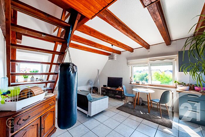 Appartement à vendre - Lingolsheim, Centre-ville - 2 pièces - 1 chambre