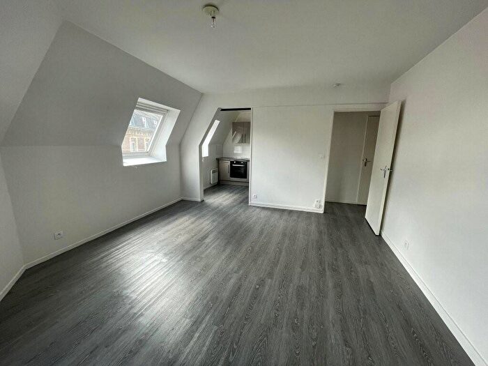 Appartement à louer - Saint Marc-Croix de Pierre-Saint Nicaise, Rouen - 1 pièce