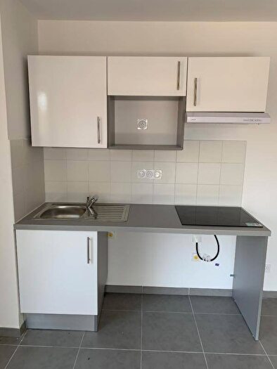 Appartement à louer - Collettes Est, Draguignan - 3 pièces - 2 chambres