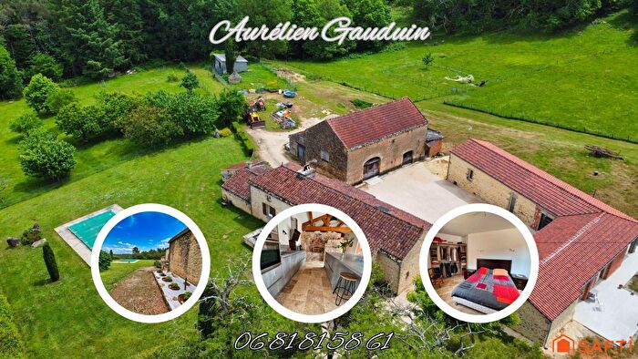 Maison à vendre - Pomarède - 9 pièces - 6 chambres